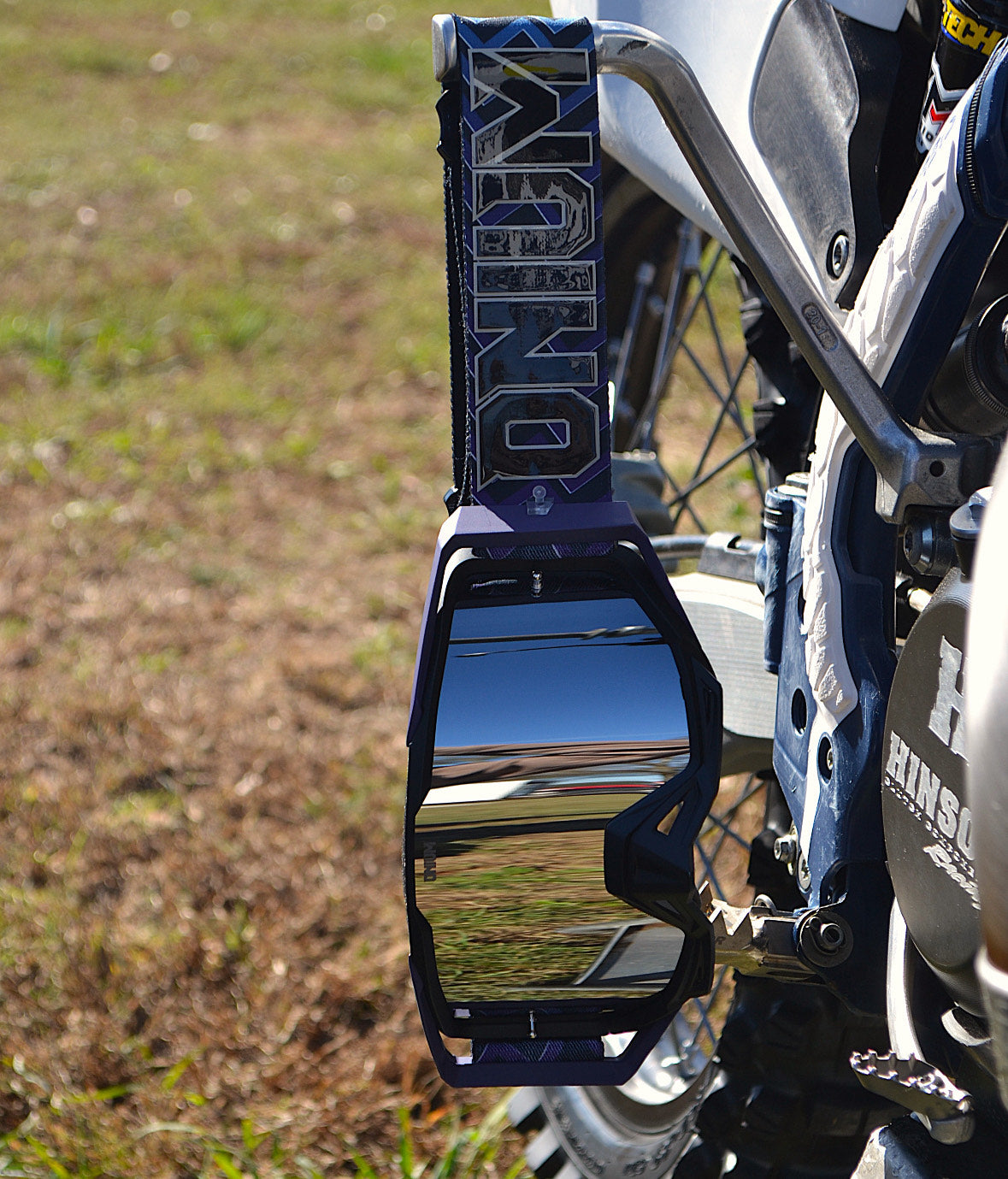 Onium MX Goggles - Premium Motocross Optics & Style